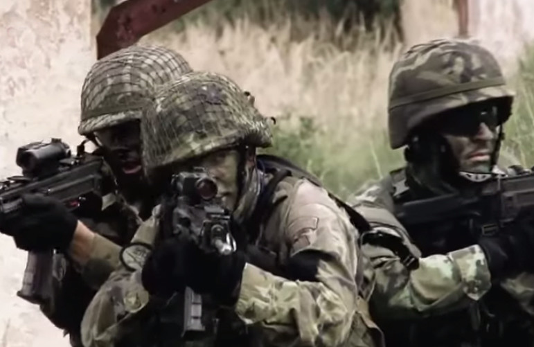 AČR - výcvik CQB | ARMYWEB.cz