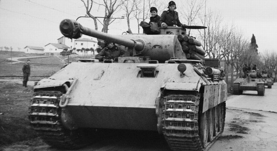 Panzer V Panther: Nadčasový německý tank 2. světové války | ARMYWEB.cz