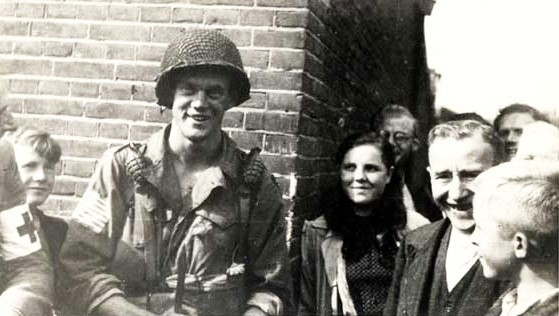 Legendy z Bratrstva neohrožených: David Kenyon Webster | ARMYWEB.cz