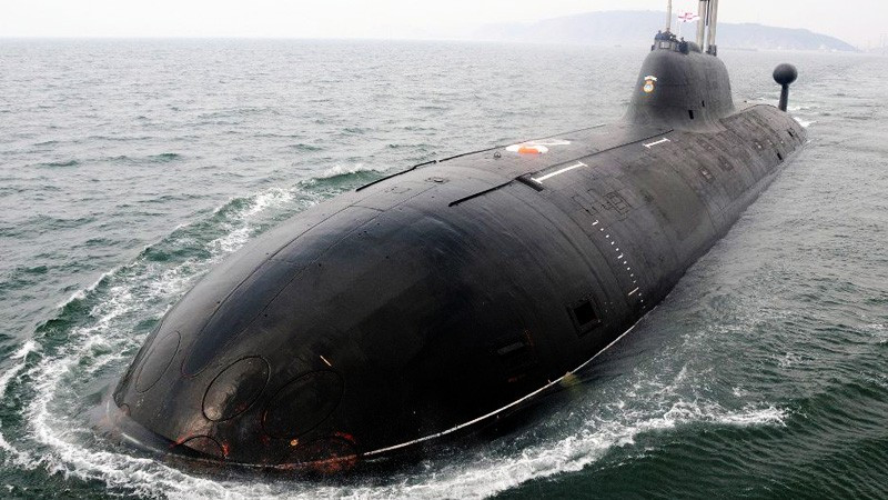 Jaderná ponorka INS Chakra II se vrací předčasně z indického pronájmu ...