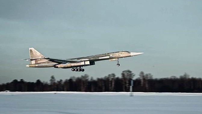Další modernizovaný Tu-160M uskutečnil svůj první let | ARMYWEB.cz