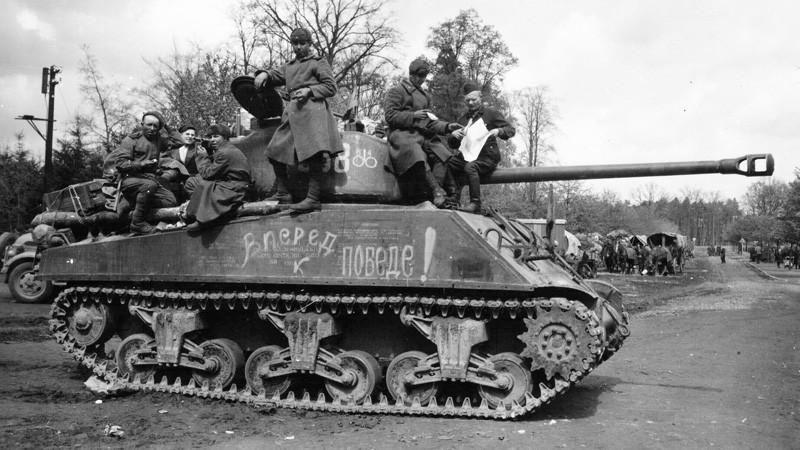 První tanky M4A2 Sherman pro Rudou armádu. Jak je Sověti hodnotili ...