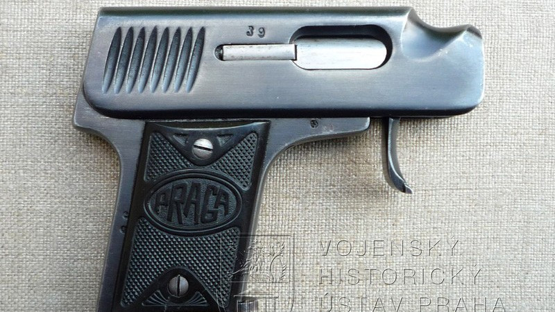 Pistole Praga model 21: Automatická bambitka do kapsy | ARMYWEB.cz