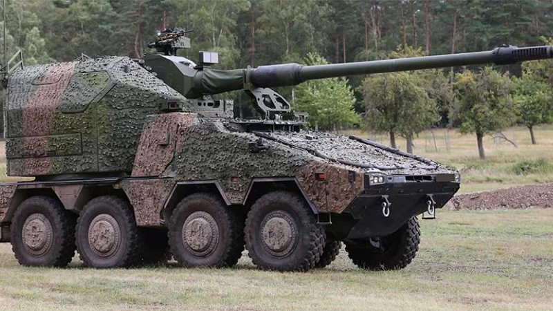 Německo pořizuje od KNDS 80 samohybných 155mm houfnic RCH 155 Boxer ...