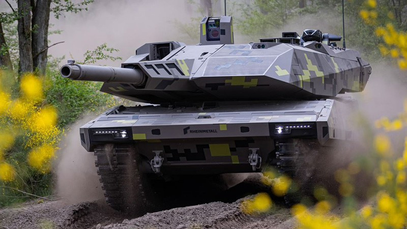 Leonardo a Rheinmetall dodají italské armádě do tří let BVP KF41 Lynx a MBT KF51 Panther ...